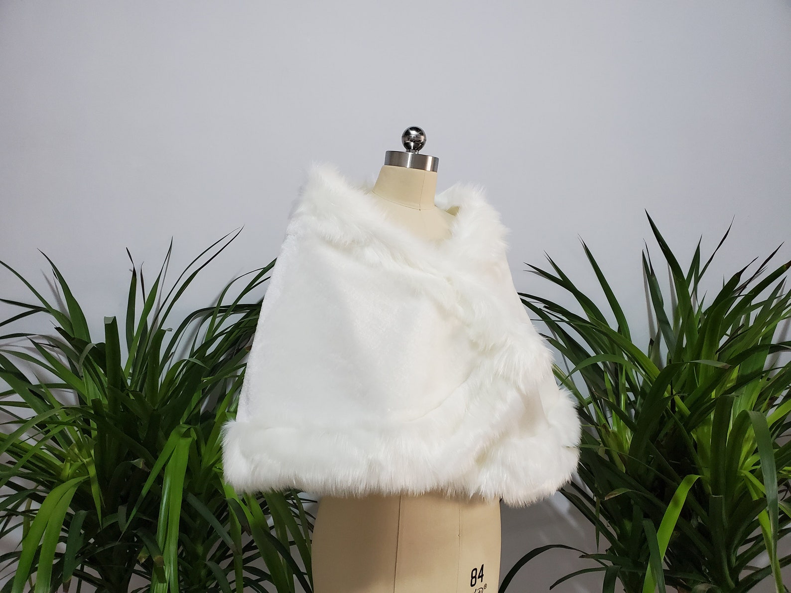 White or Ivory Wedding Shawl Bridal Wrap Faux Fur Shrug Women - Etsy