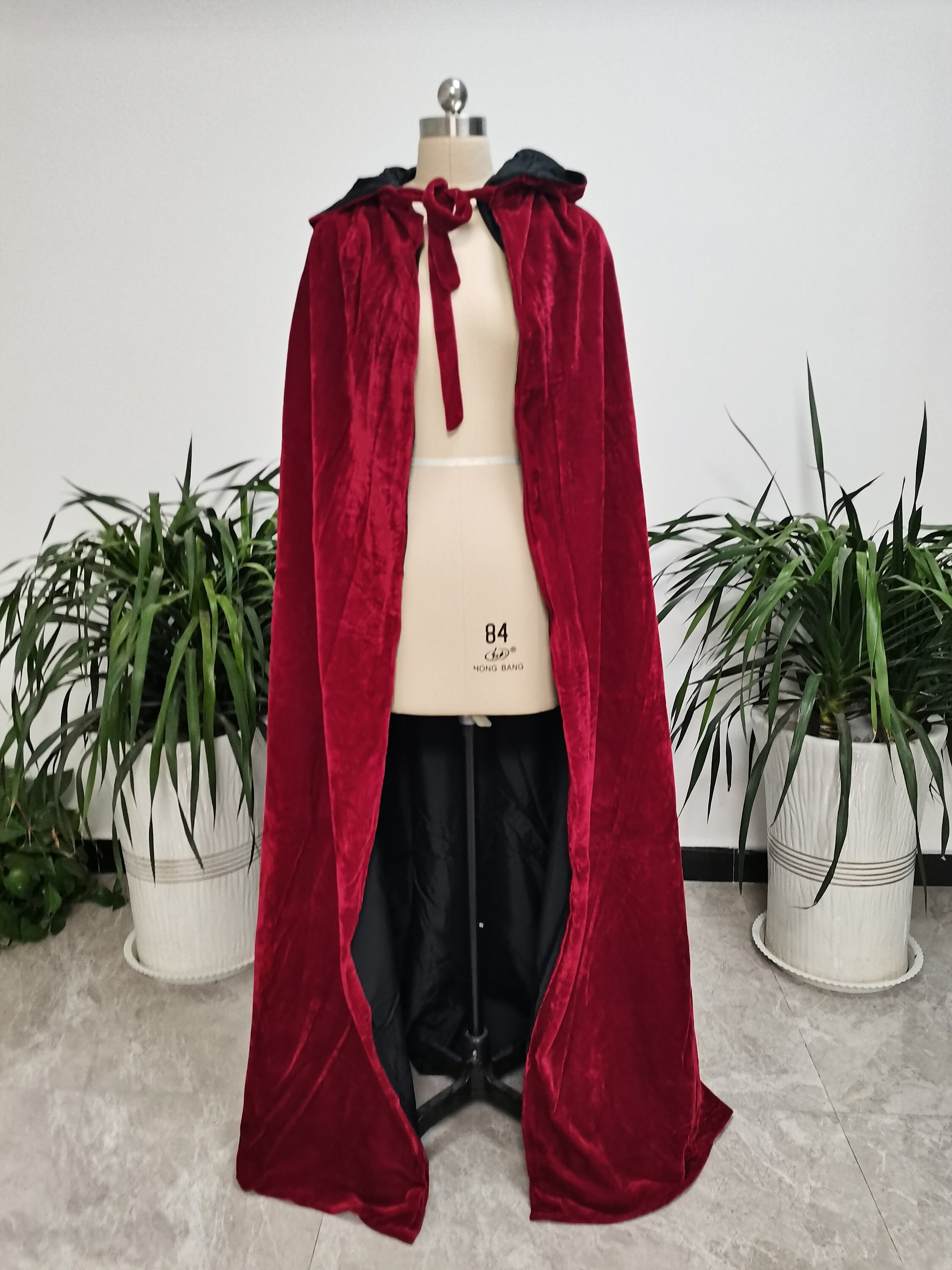 Medieval Wedding Cloak Velvet Cloak Winter Warm Womens Wedding Cloak ...