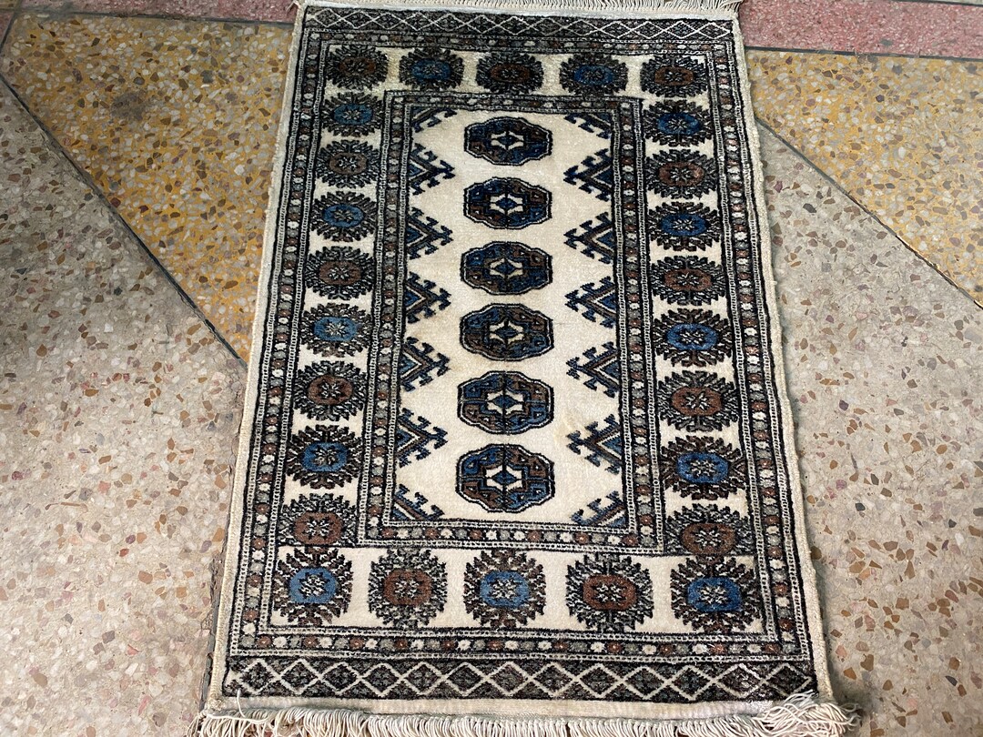 2x3 Ivory Silk Bukhara Rug Woolen Rug Doormat Rug Bathmat Rug Wall Rug ...