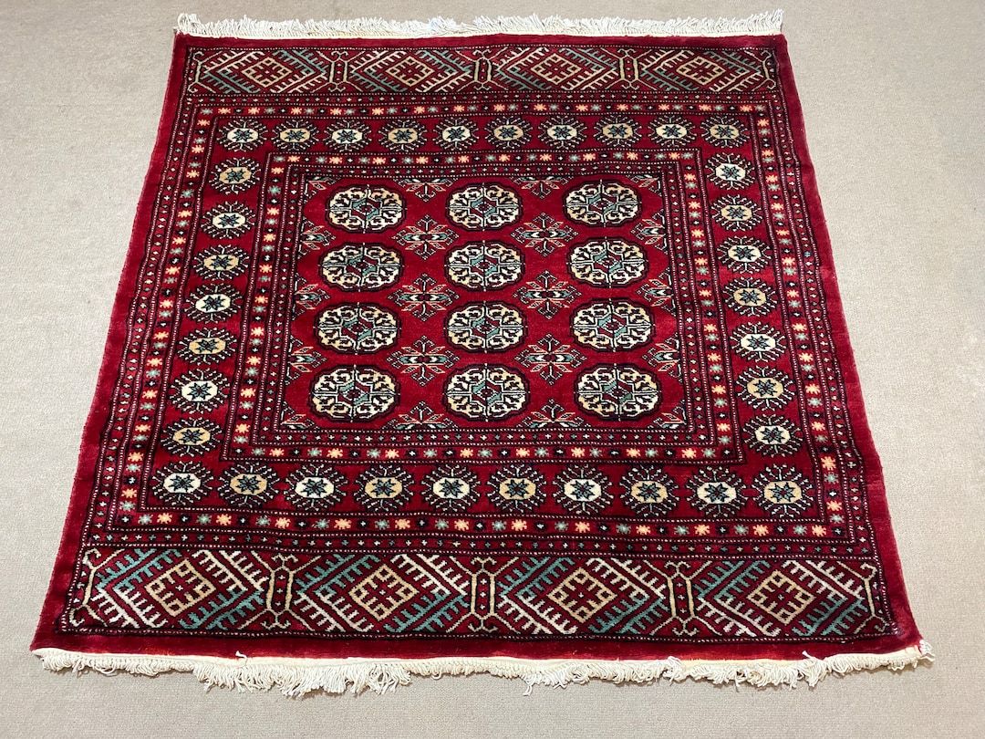 4x4 Burgundy Red Bokhara Rug - Area Rug - 4x4 Rug - Silk Rug - Living ...