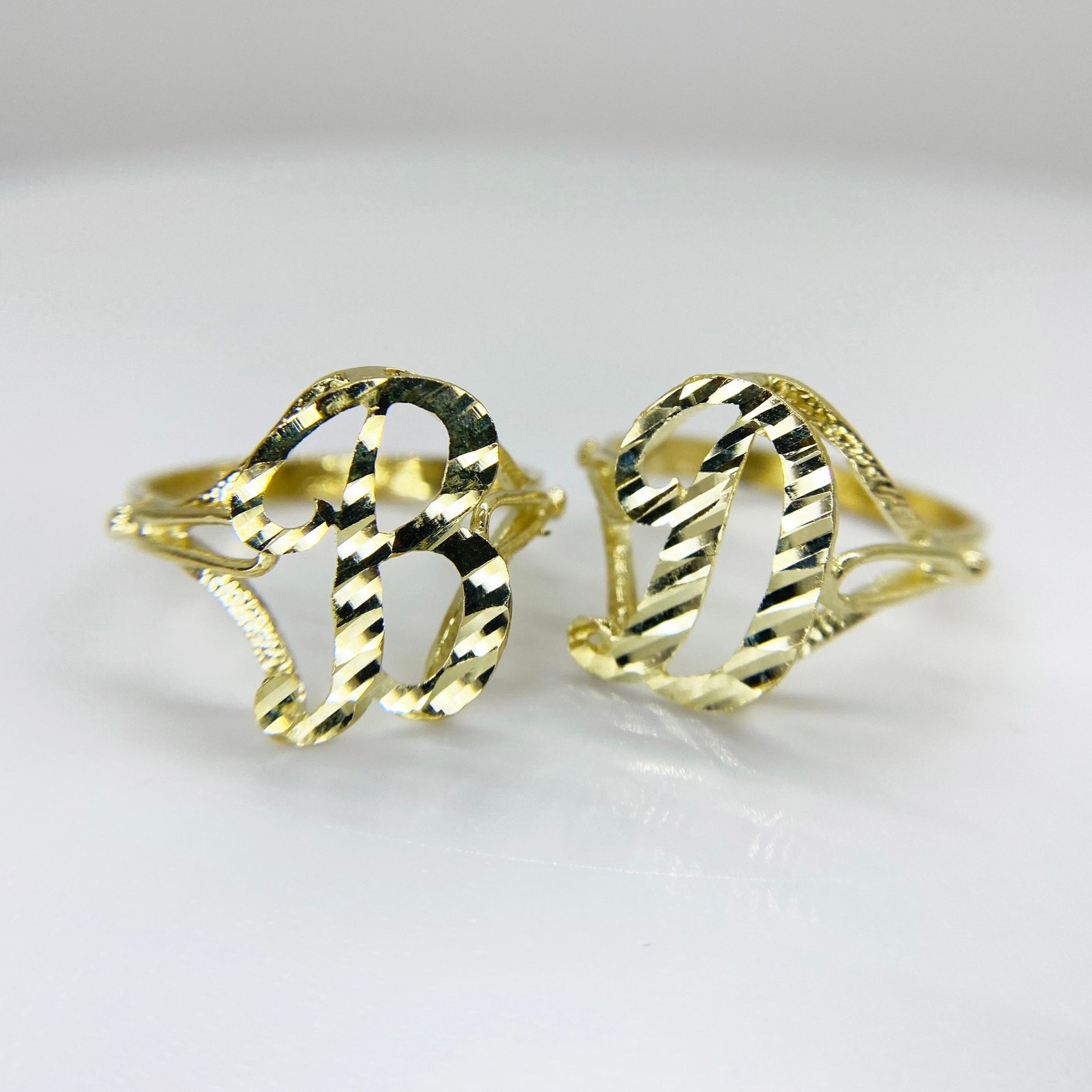 10k Solid Gold Cursive Initial Letter Alphabet Diamond Cut - Etsy