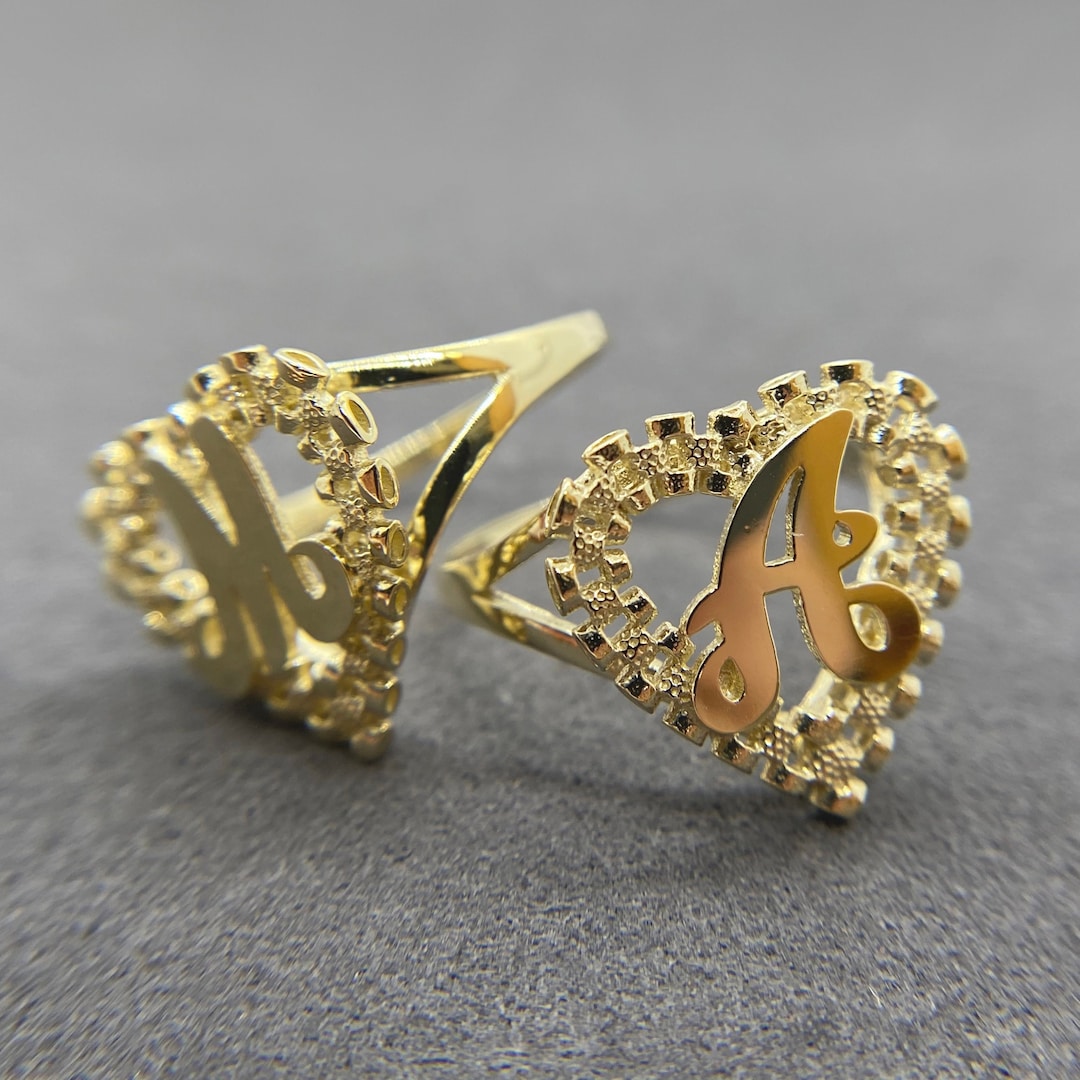 10k Solid Gold Round Initial Letter Ring With Oyster Heart Design ...