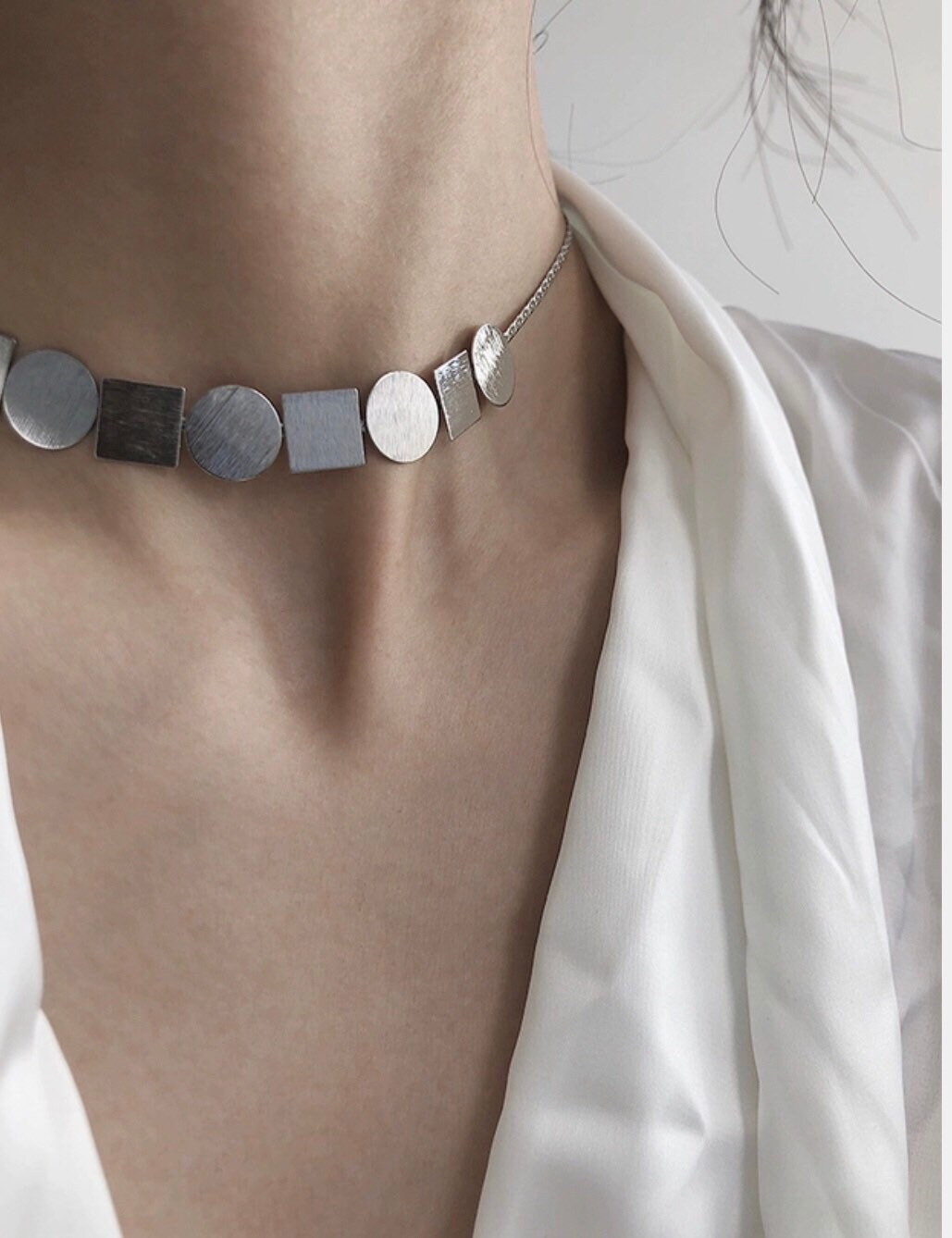 Silver choker collar. chainmail choker. feminist jewelry. - Etsy.de