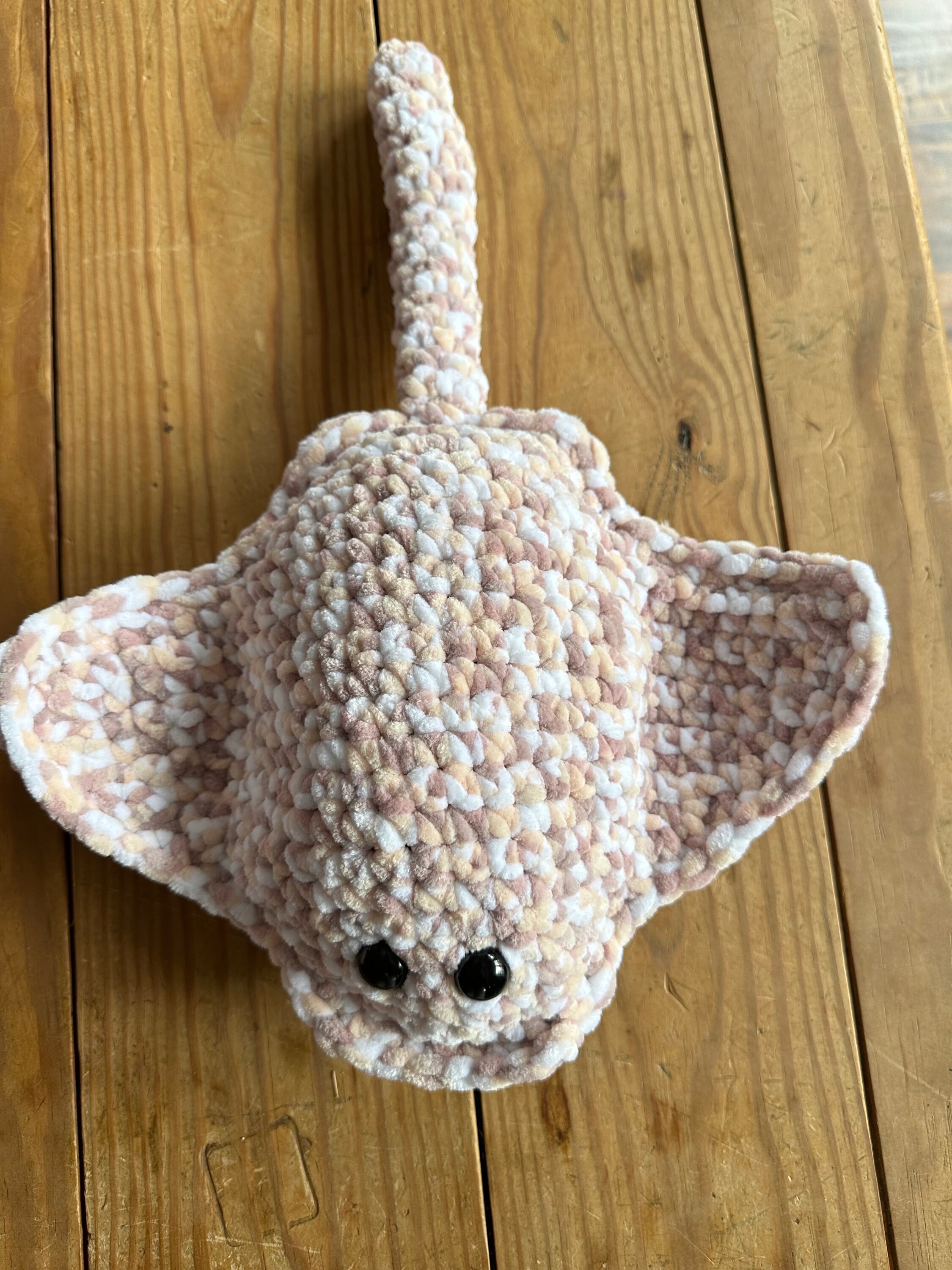 Manta Ray, Crochet Stuffed Animal, Sting Ray Stuffed Animal, Medium - Etsy
