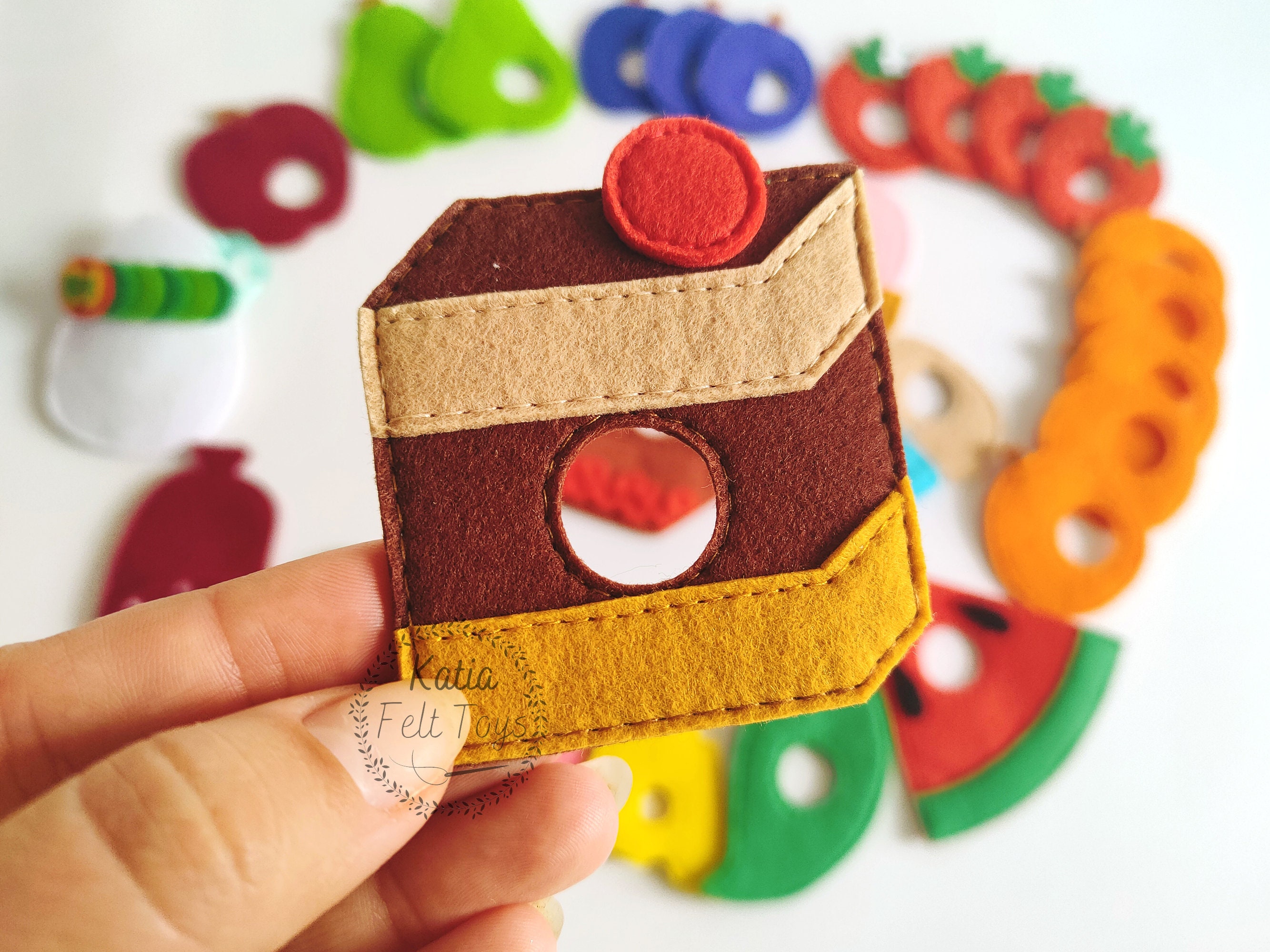 The Very Hungry Caterpillar Felt Story - Educational Game for Kids That ...