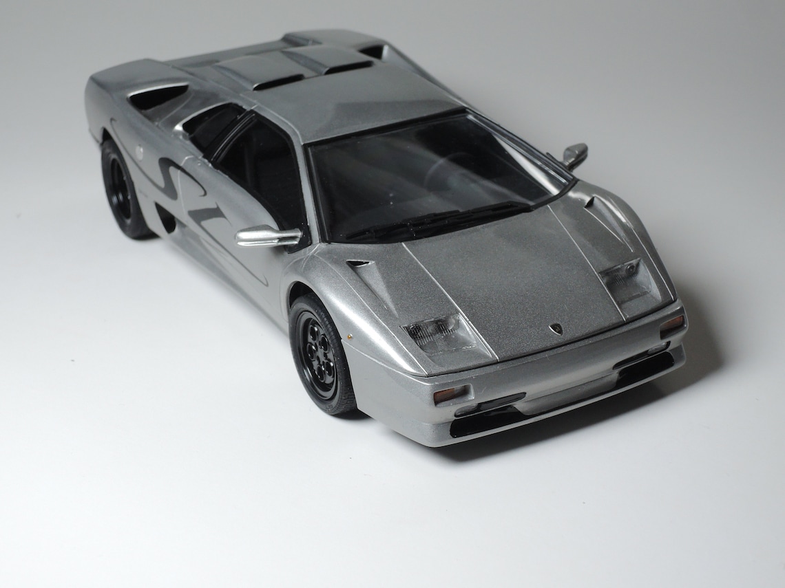 1/24 Scale Lamborghini Diablo SV - Handmade Model Kit Car Legendary V12 ...