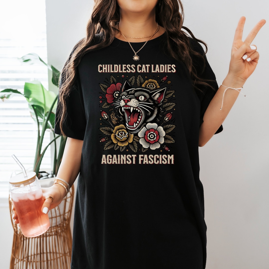Childless Cat Lady Harris 2024 Shirt Childless Cat Ladies Against ...
