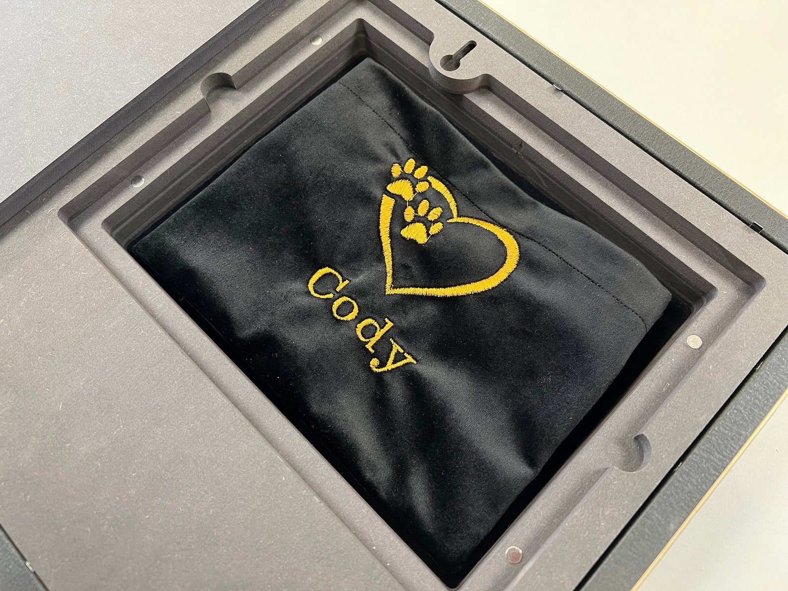 Personalized Embroidered Ashes Pouch, Pet Ashes Keepsake, Animal ...