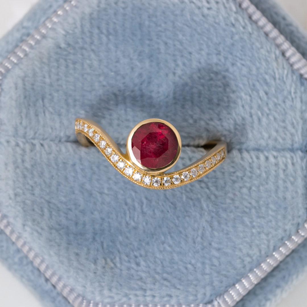 Genuine Ruby Engagement Ring,14k Rose Gold,diamond Curved Band,bezel ...