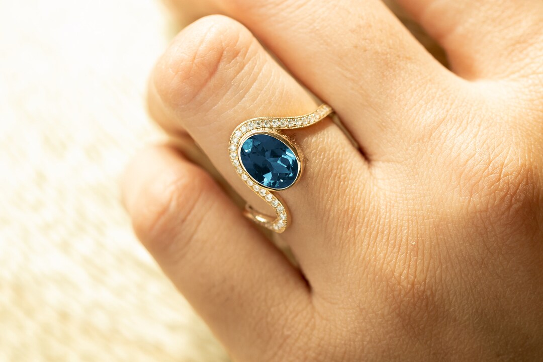 Oval London Blue Topaz Wedding Ring,14k Solid Gold,blue Gemstone ...