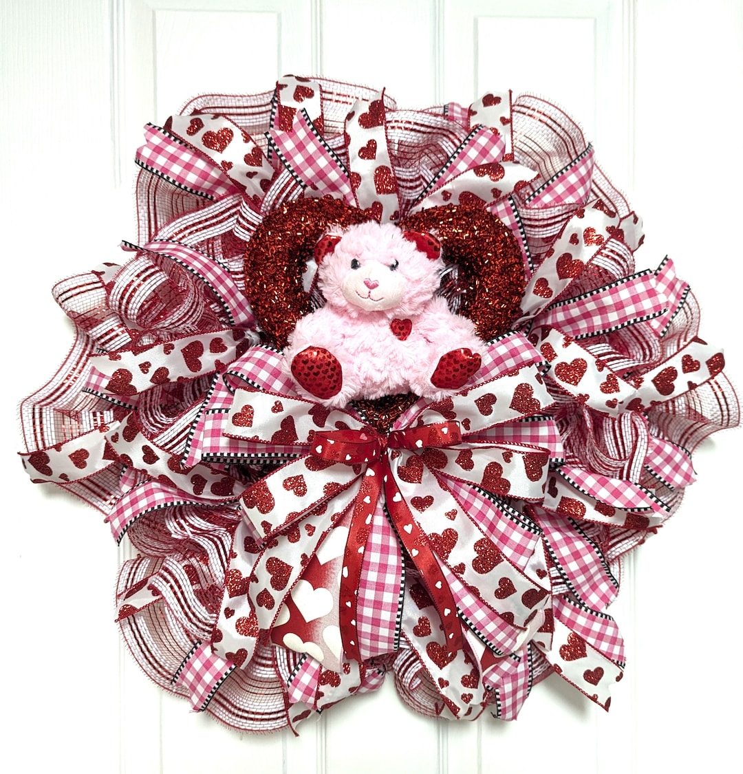 Handcrafted Unique Valentine's Day Teddy Bear Heart Wreath Love Wreath ...