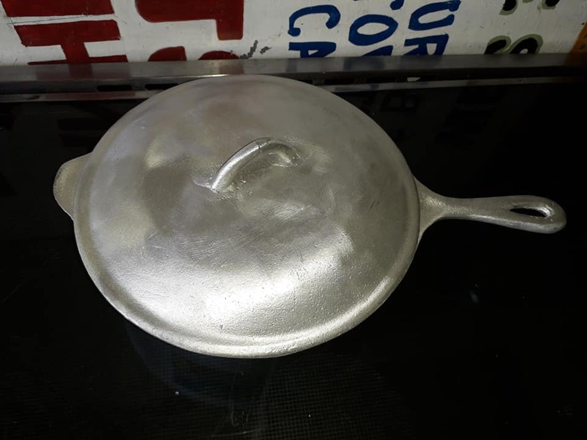 Jamaican Dutch Pot (frying Pan Family's Size) - Etsy