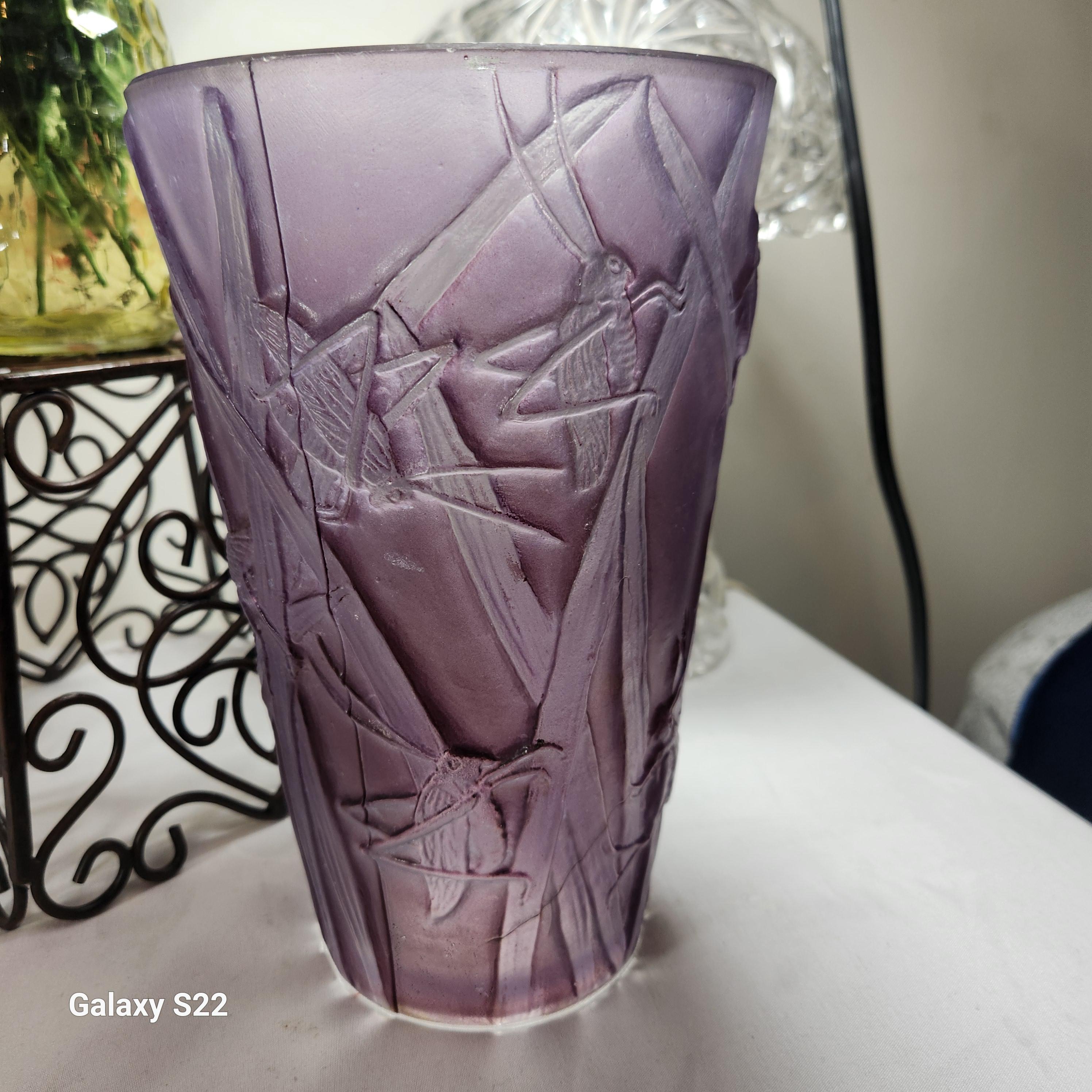 Vintage Pheonix Consolidated Katydid Frosted Amethyst Vase-rare - Etsy