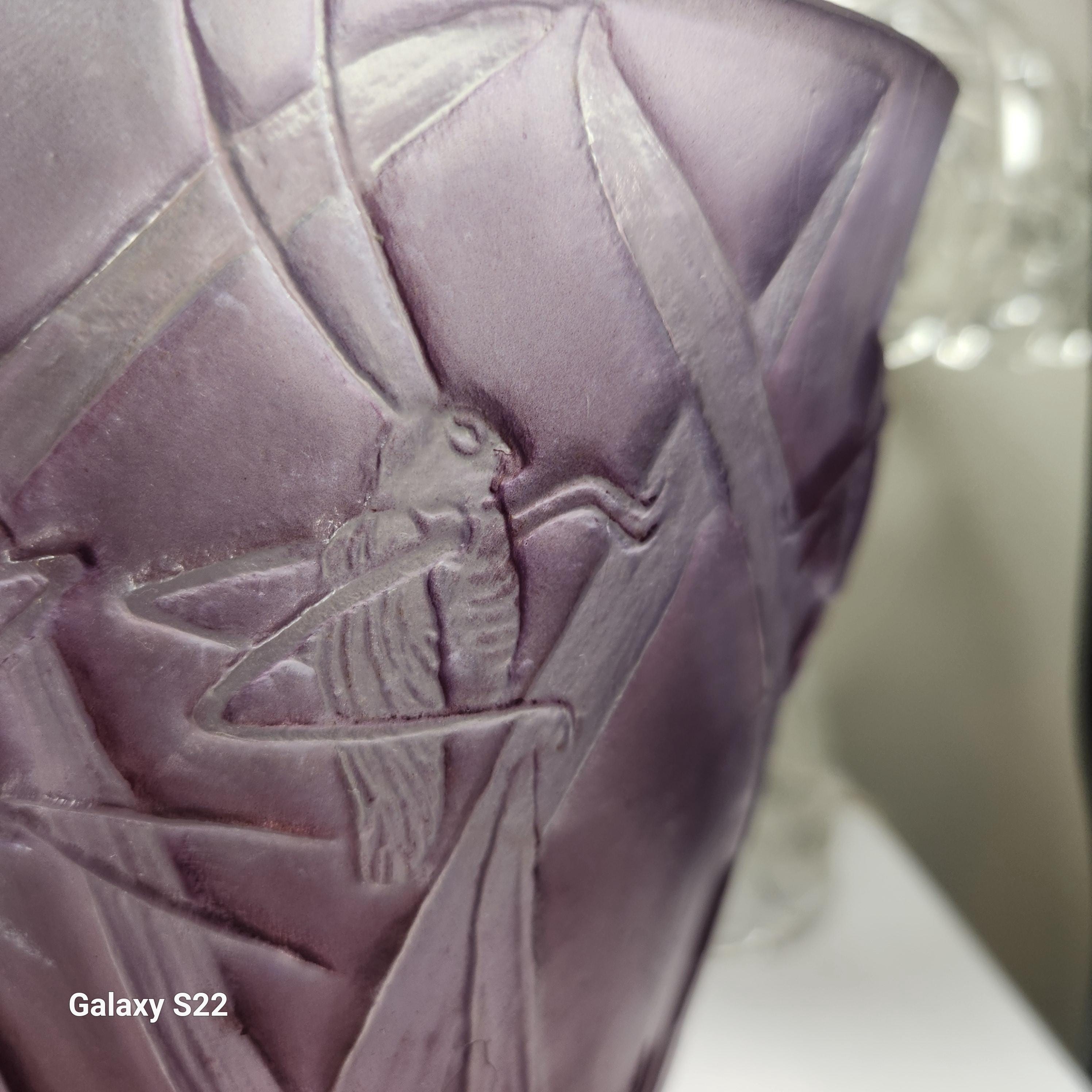 Vintage Pheonix Consolidated Katydid Frosted Amethyst Vase-rare - Etsy