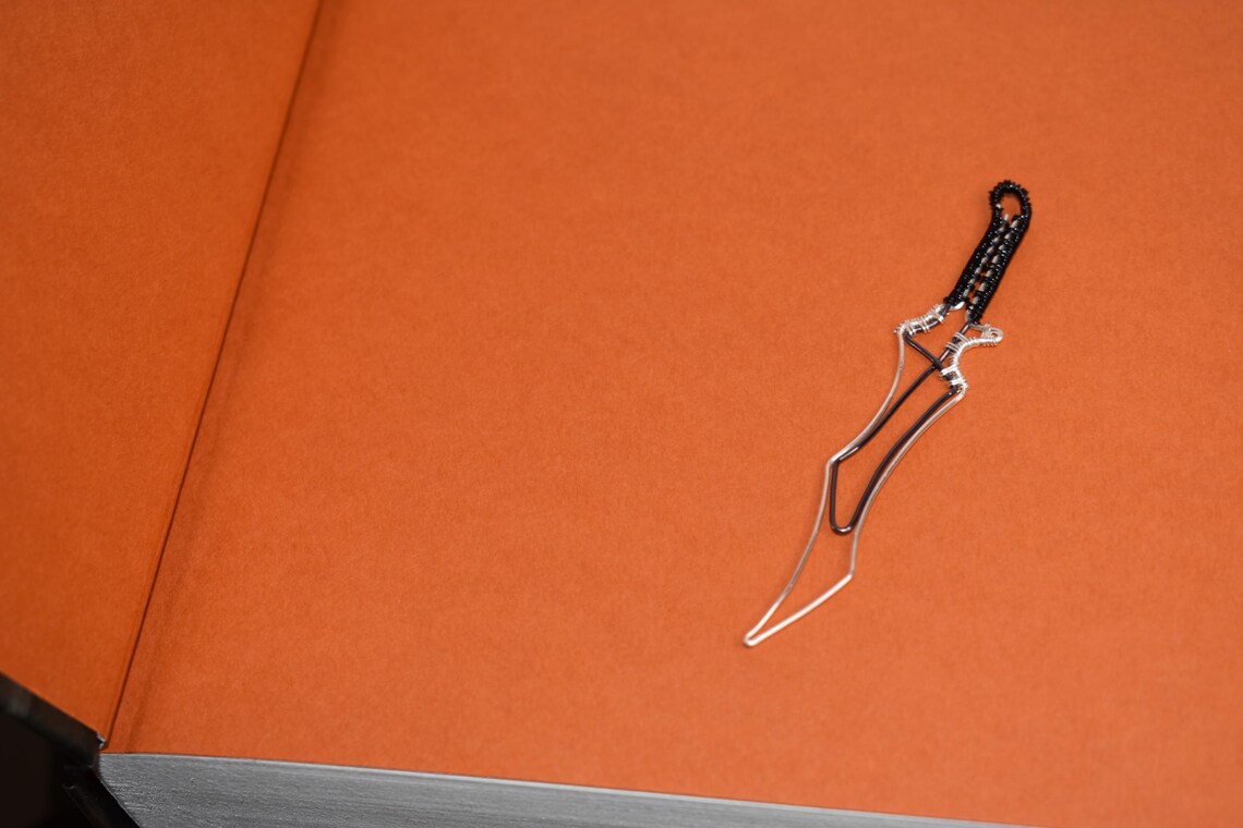 Sword Bookmarks, Wire Wrapped Copper Swords, Bookish Gift - Etsy UK