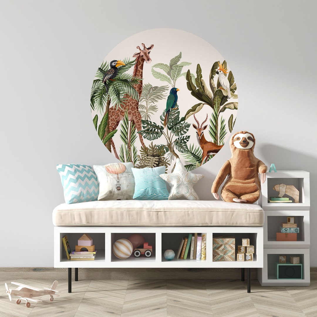 Circle Wallpaper / Exotic Jungle Animals / Non-woven Wallpaper ...