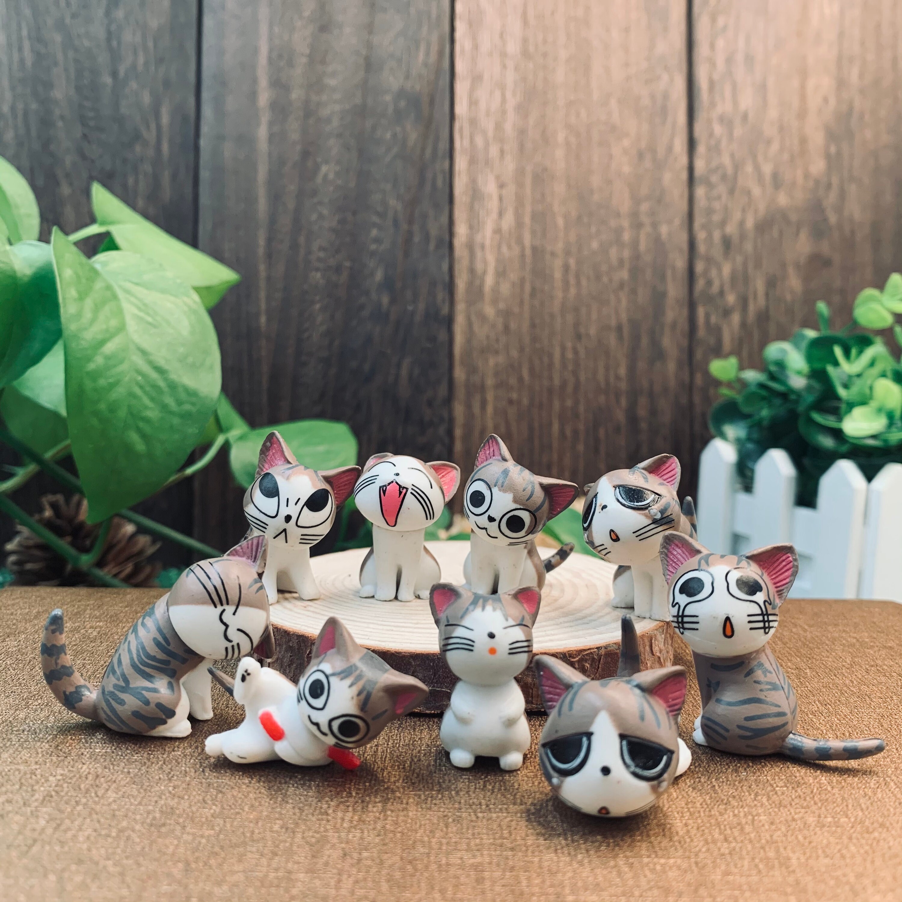 Set of Nine Miniature Cute Little Cats Miniature Decoration Dollhouse ...