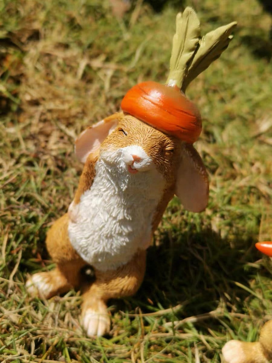 Mini World Miniature Cute Rabbit Carrot Over Head, Animal Statue Mini ...