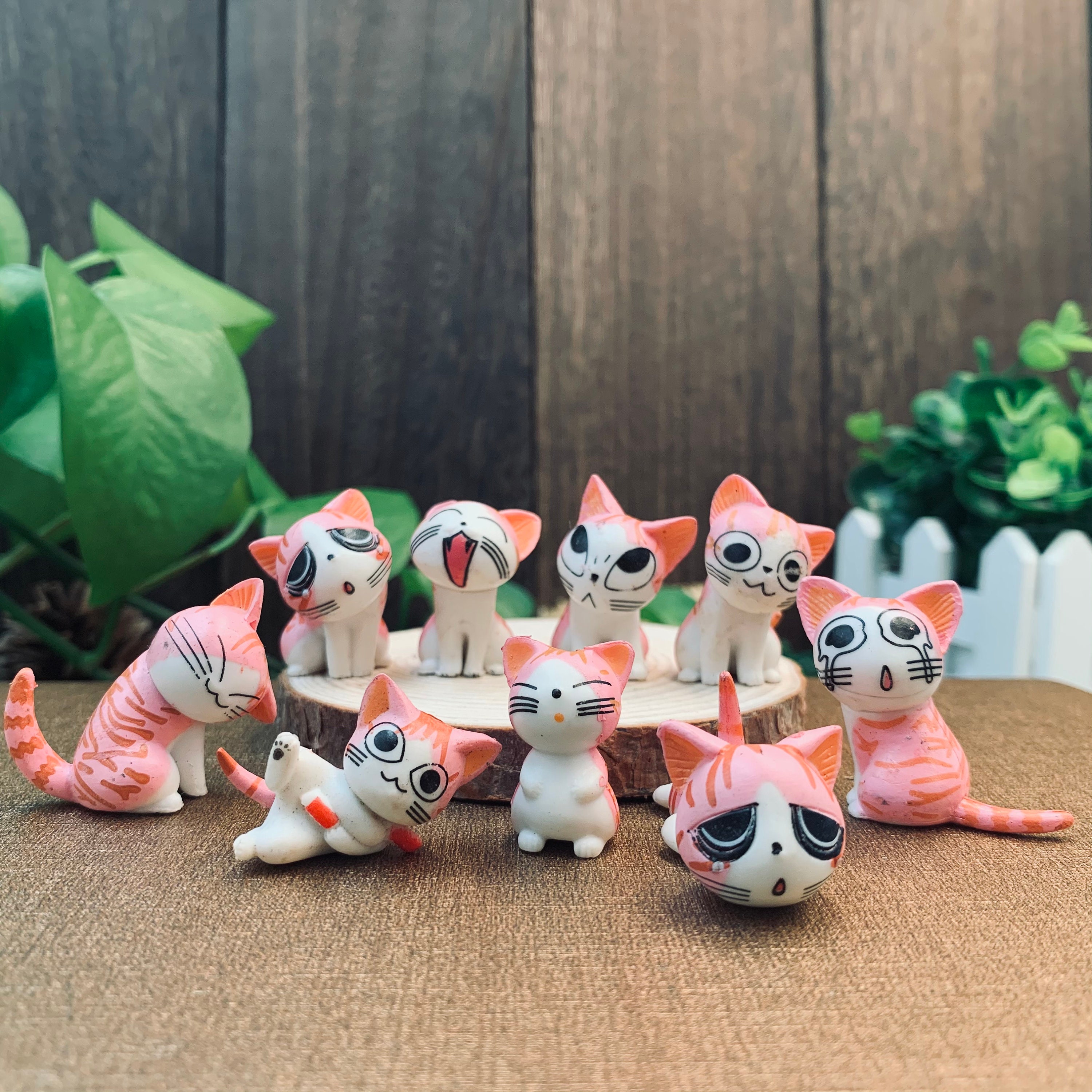 Set of Nine Miniature Cute Little Cats Miniature Decoration Dollhouse ...