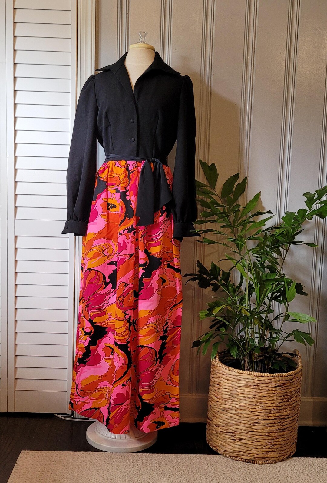 Vintage 1960s/70s Mod Maxi Dress Button Front W/collar & Long Sleeves ...