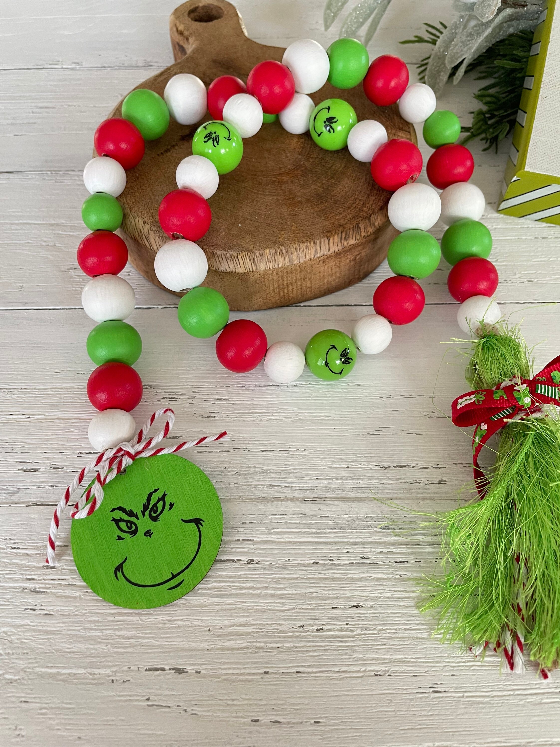 Farmhouse Grinch Garland Grinch Decor Christmas Garland - Etsy