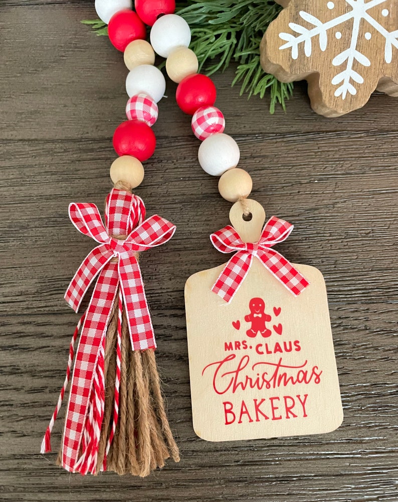 Farmhouse Christmas Garland, Mrs. Claus Bakery Christmas Garland ...