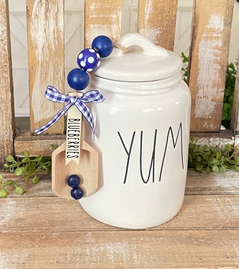 Farmhouse Blueberry Canister Scoop Garland, Blueberry Garland ...