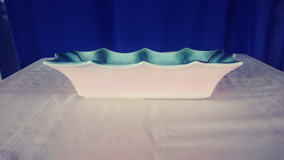 Vintage Hull Planter. Hull Window Planter. Mid Century Planter. - Etsy