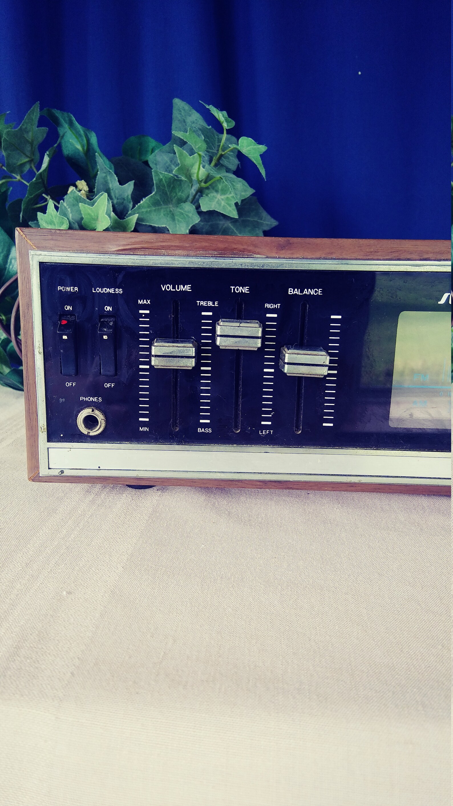 Vintage Sound Design Stereo Receiver. | Etsy