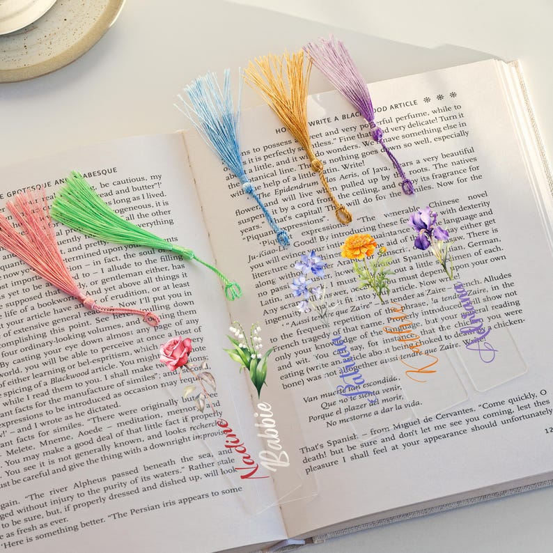 Personalized Birth Flower Bookmark/ Custom Name Book Lover Gift ...