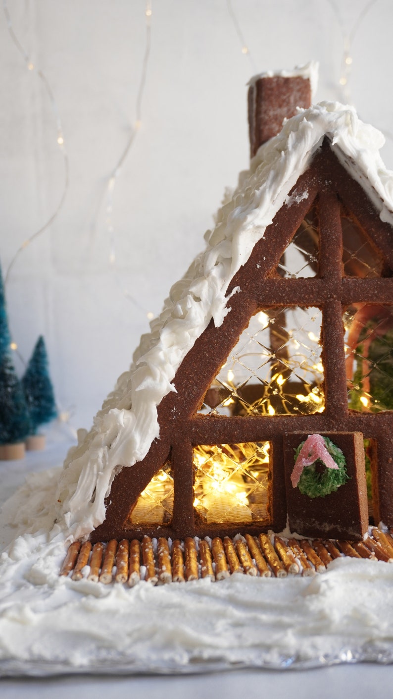 Chalet Gingerbread House Template - Etsy