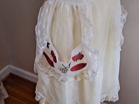 Frilly fruity fifties apron - Gem