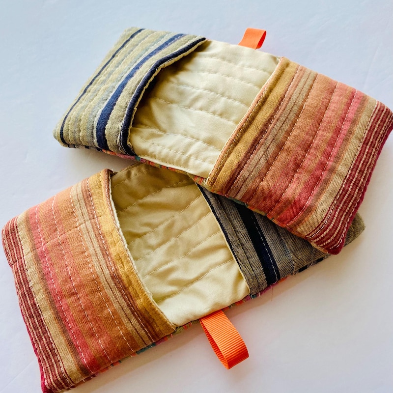 Small Pot Holder Table - Etsy