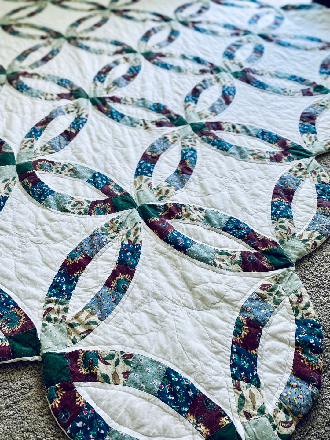 Vintage 1930s 1940s Hand Stitched Double Wedding Ring Patchwork Quilt ...
