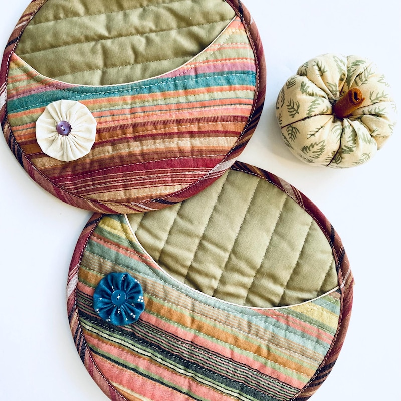 Round Potholders - Etsy