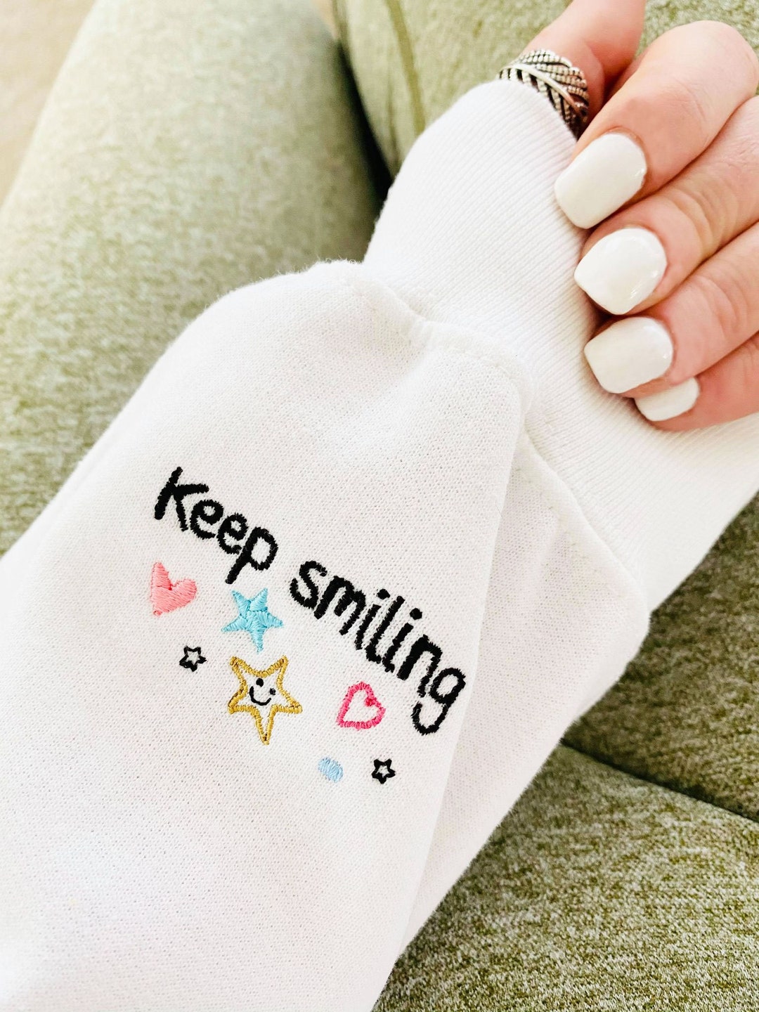 Keep Smiling, You Got This Heart Embroidered Sweatshirt Super Cute ...