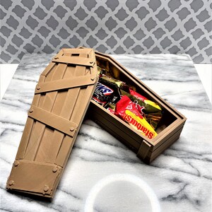 Coffin Treat Boxes Halloween Party Favors / Coffin Inspired Party ...