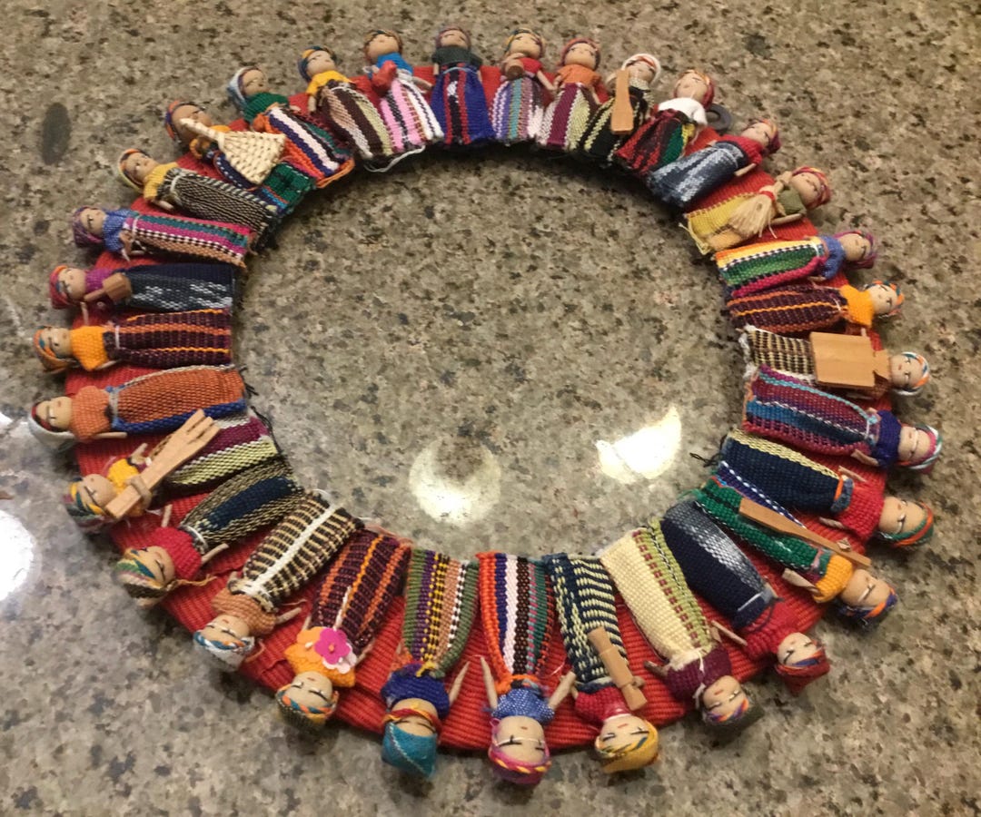 Vintage Guatemalan Worry Dolls Wreath - Hand Made 31 Doll American Folk ...