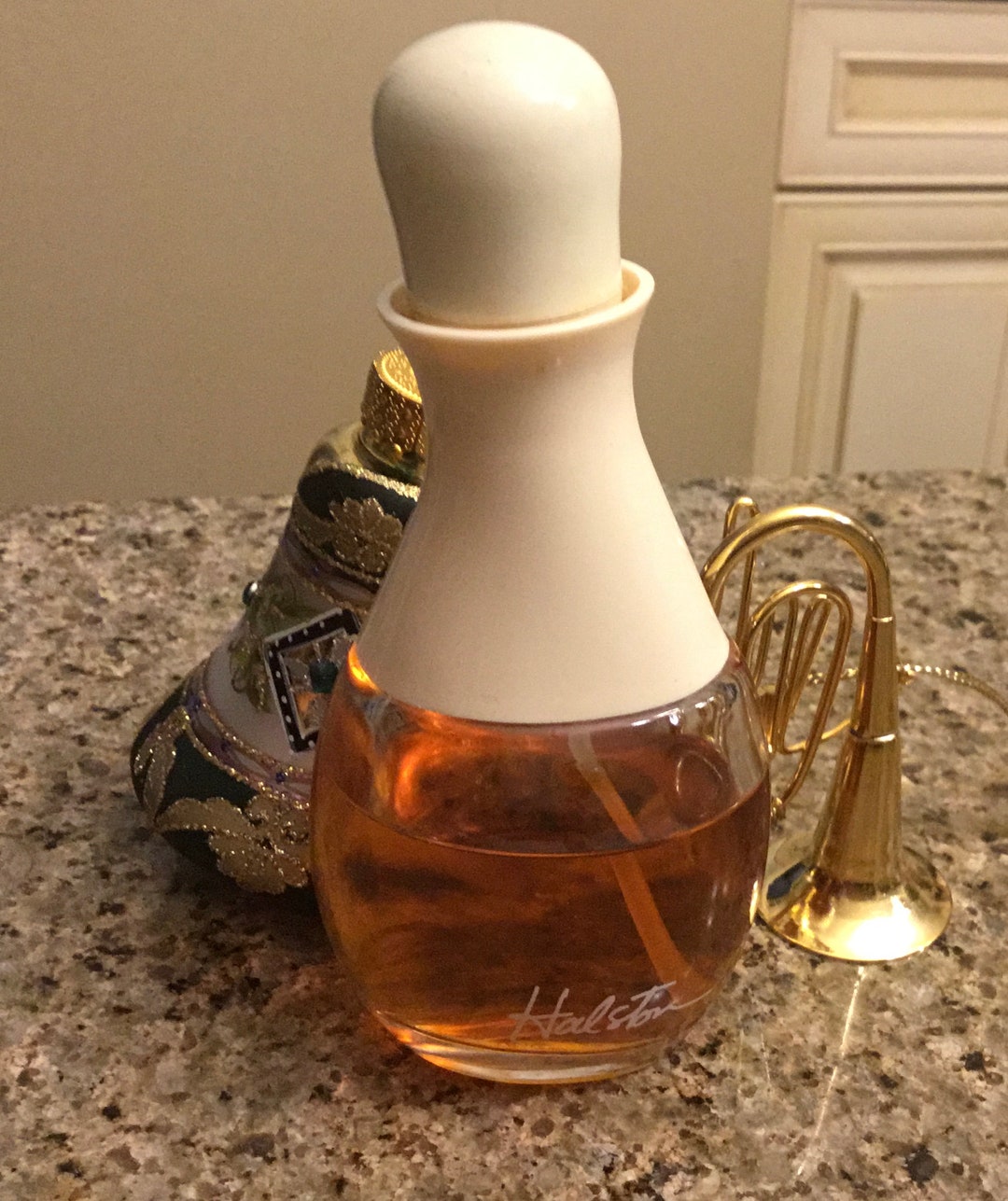 Halston Cologne 1.7 Fl Oz Iconic Tilted Bottle Collectible Rare Vintage ...