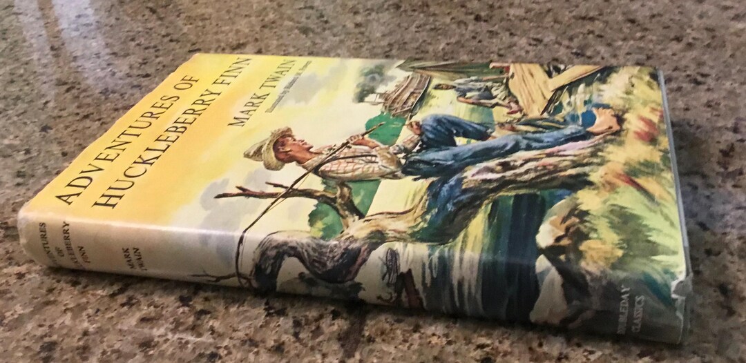 Adventures of Huckleberry Finn - Mark Twain Book - Illustrated by ...