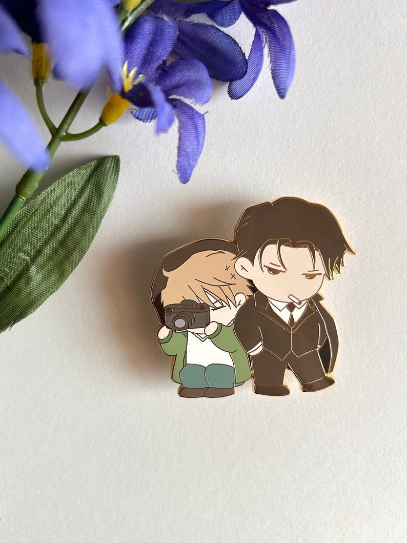 Finder Asami X Akihito Chibi // Yaoi Enamel Pin - Etsy