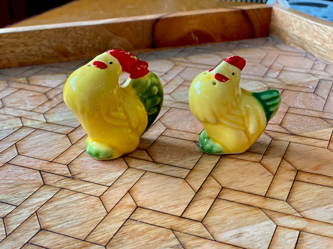 Vintage Vtg Chicken Rooster Salt Pepper Shakers Set Antique - Etsy