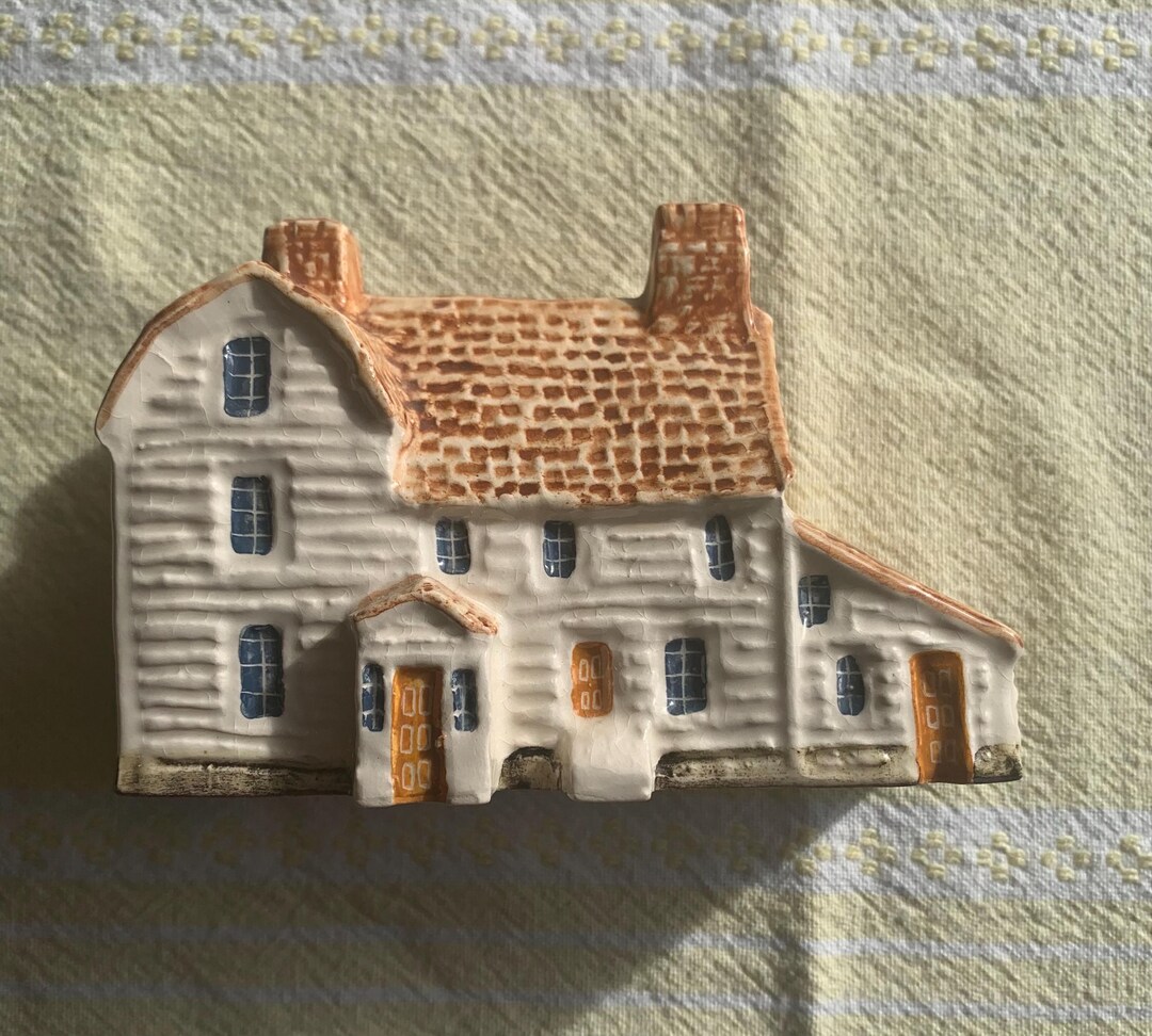 Vintage John Putnam Heritage Houses Gambrel Roof Cottage Ceramic ...