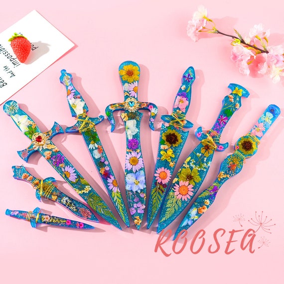 Sculpting & Forming Craft Supplies & Tools DnD Die Sword Dagger ...