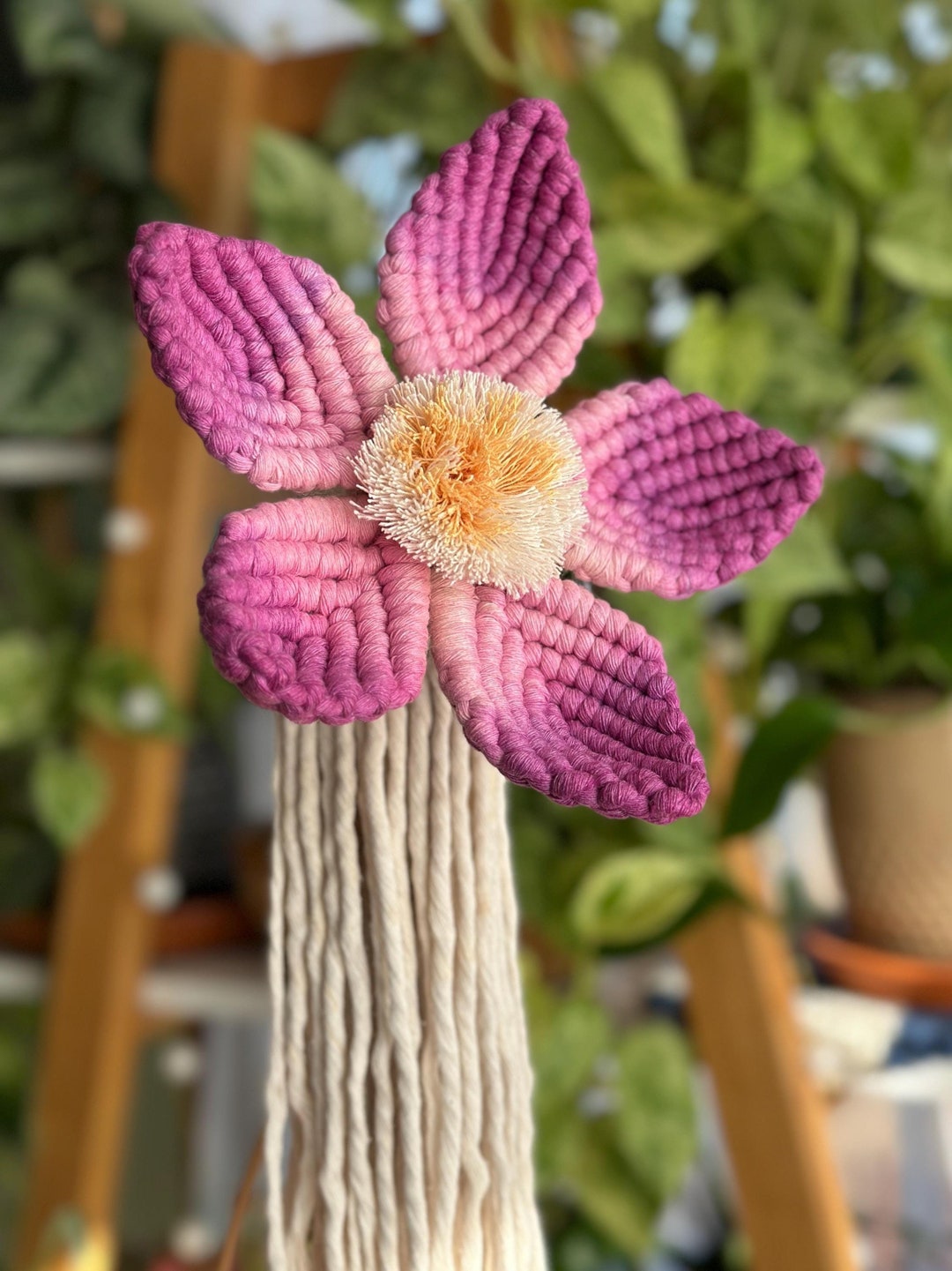 Macrame Flower Art, Macrame Flower Wall Hanging, Flower Wall Decor ...