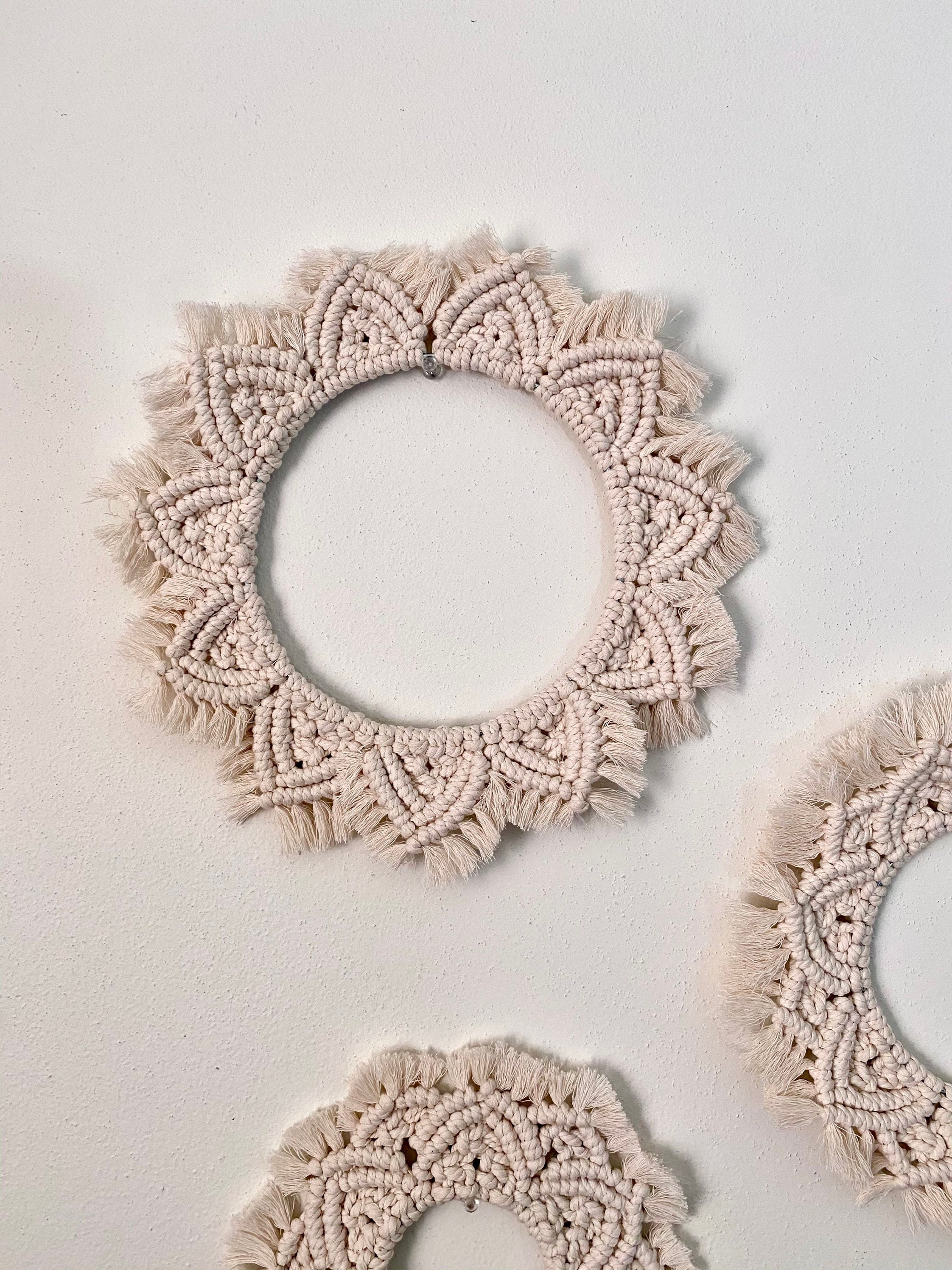 Macramé mandala wall art / small medium large circle macrame | Etsy