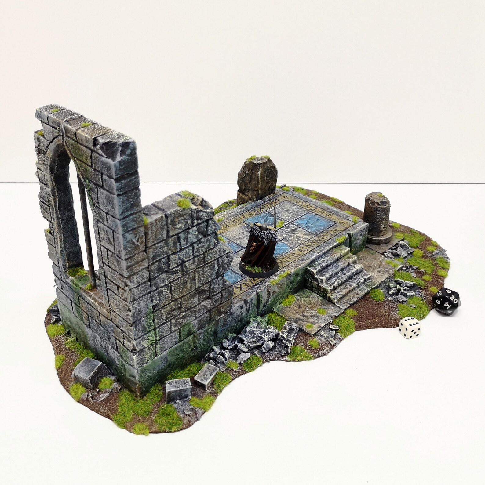 Crumbling Temple Ruins Painted Flocked Wargaming Terrain - Etsy