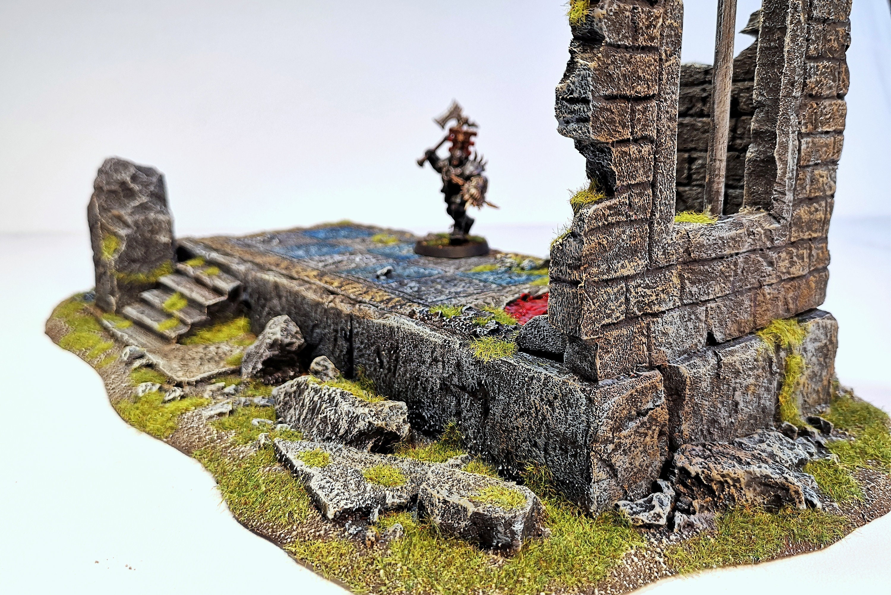 Crumbling Temple ruins painted flocked wargaming terrain | Etsy