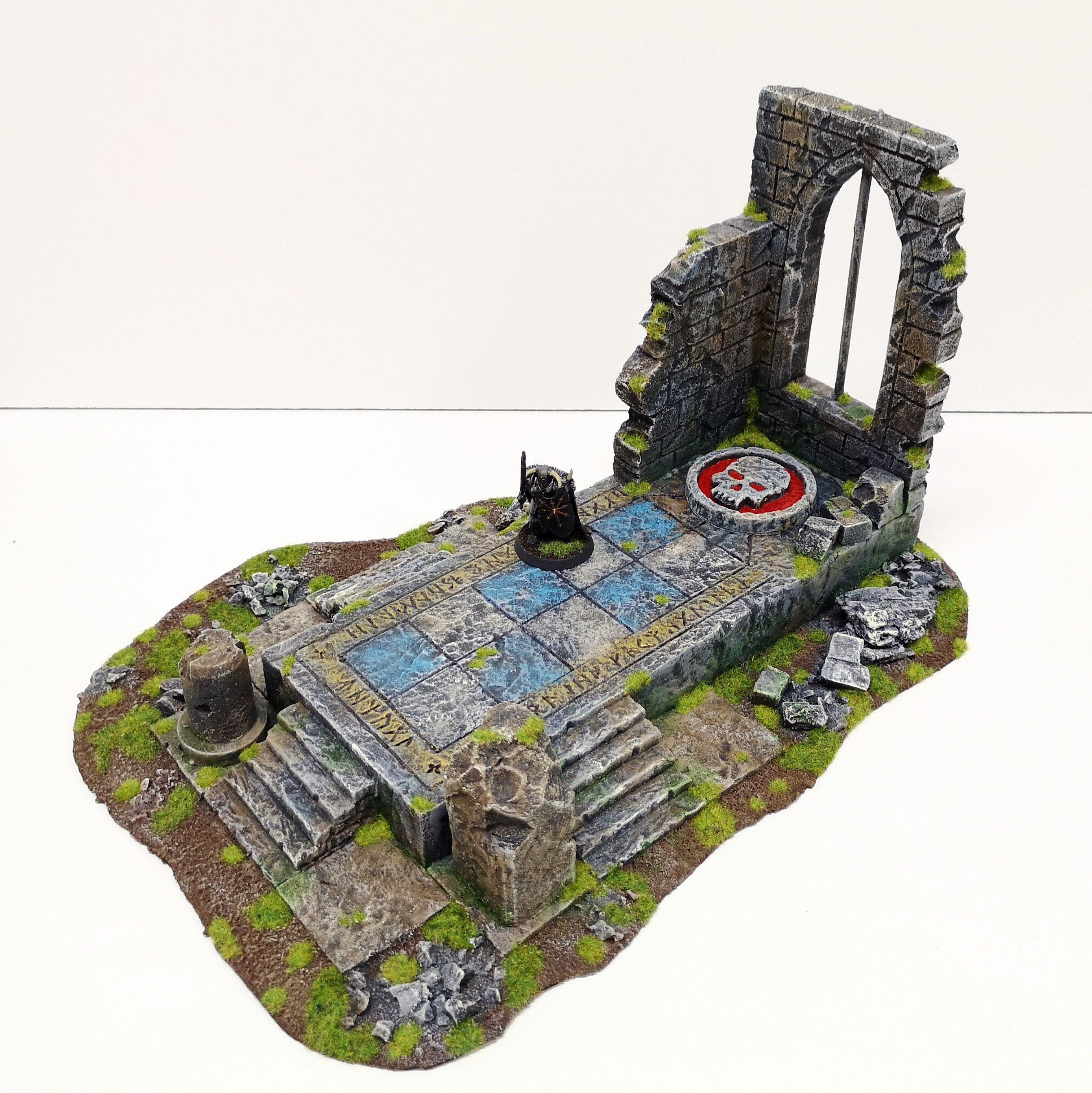 Crumbling Temple Ruins Painted Flocked Wargaming Terrain - Etsy