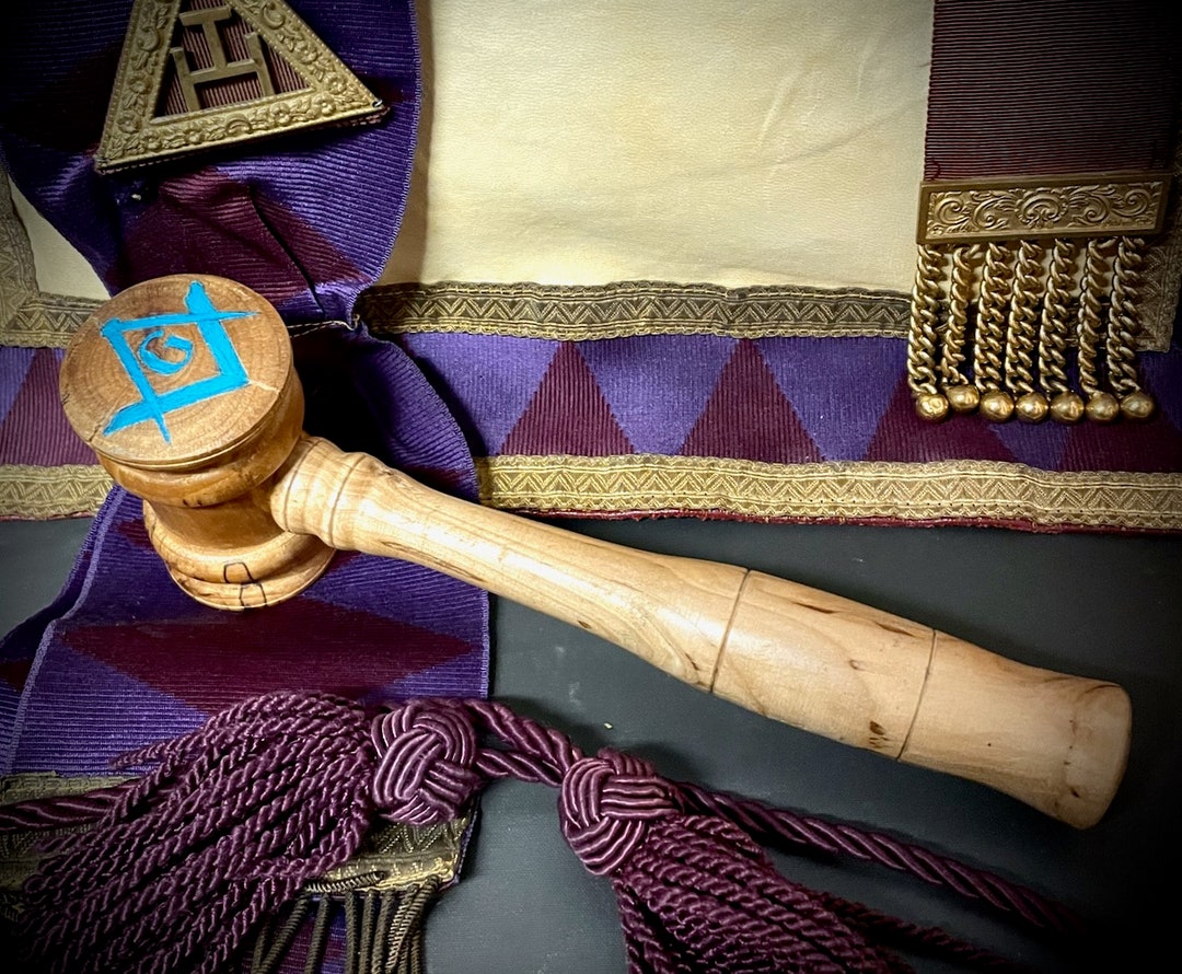WOODEN MASONIC GAVEL With Hand-made Square & Compasses 8 1/2 Inches ...